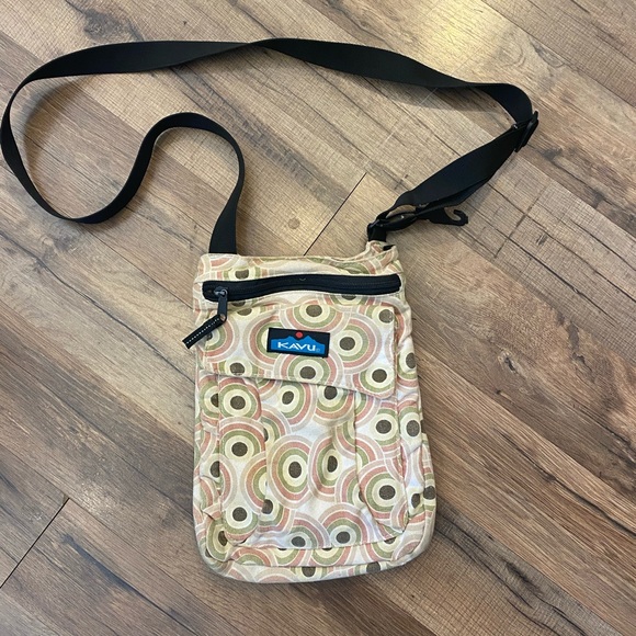 Kavu | Bags | Kavu Keeper Crossbody Bag | Poshmark